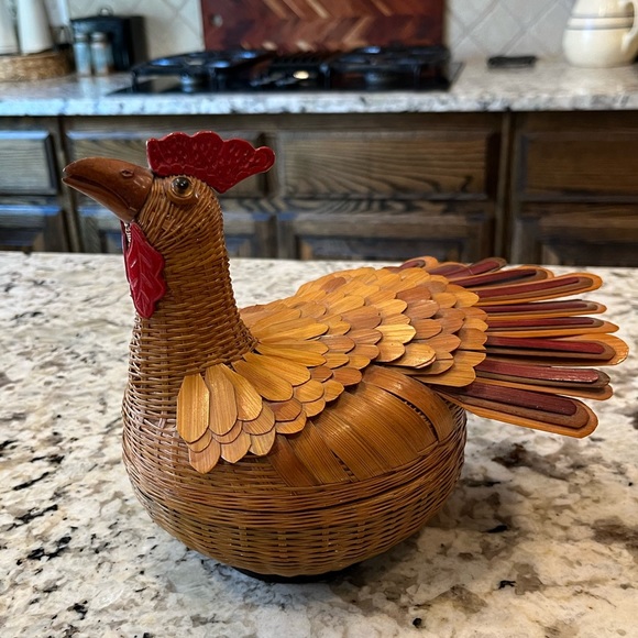 Accents | Rattan Wicker Rooster Basket Vintage Hand Made | Poshmark